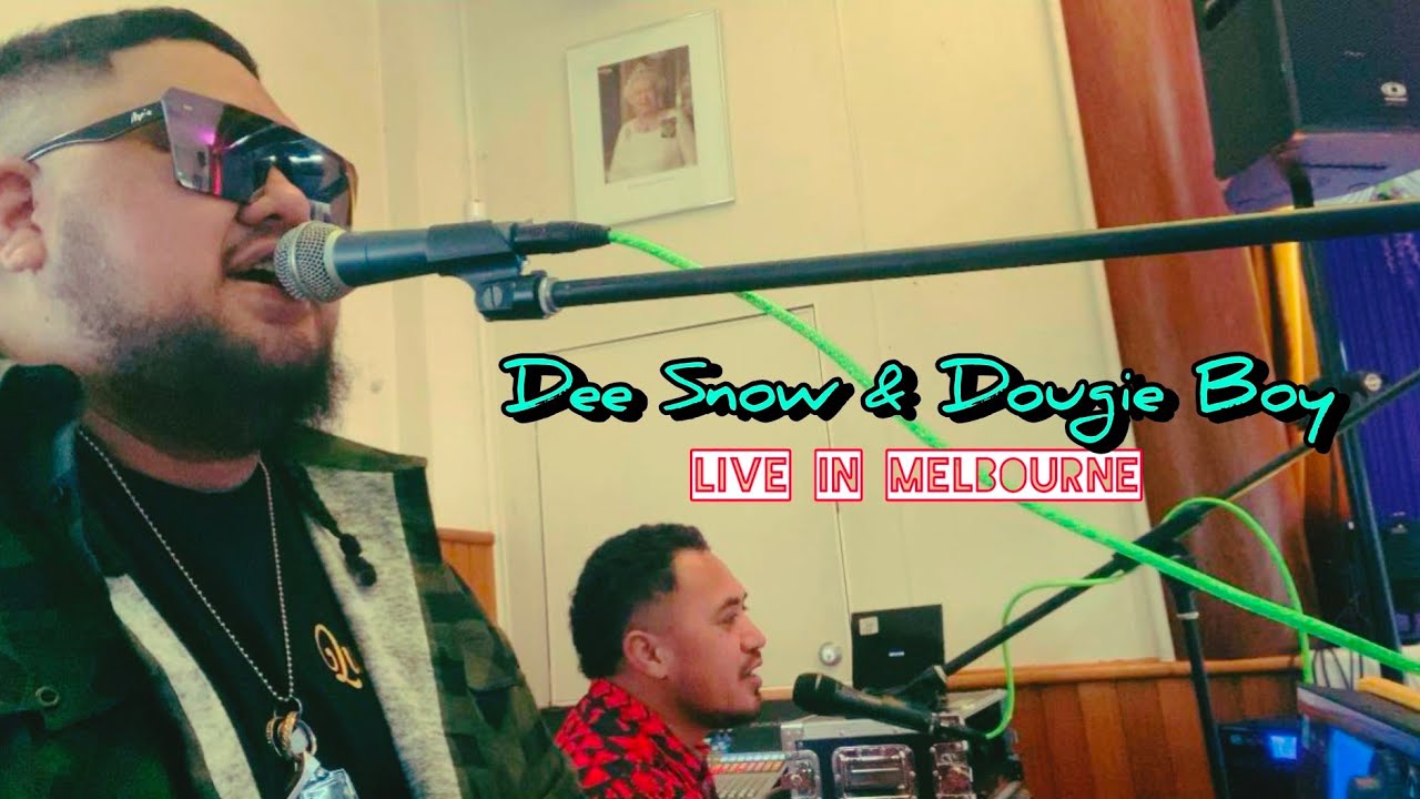 Dee Snow & Dougie Boy (Live) Part 1 - YouTube