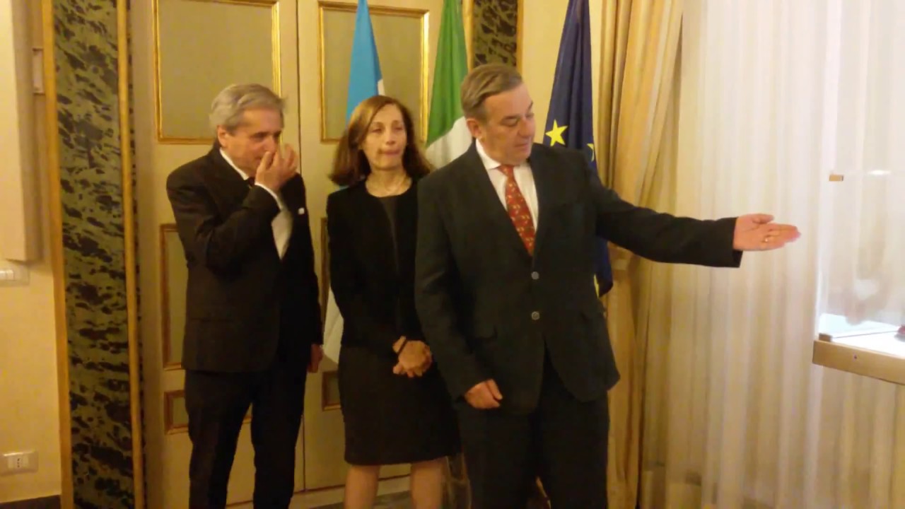 Camera Commercio Fermo. Visita ambasciatore argentino Tomás Ferrari ...