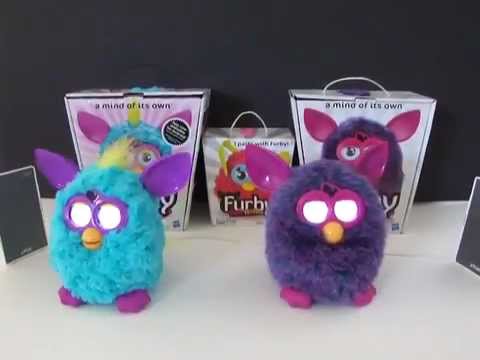 2 Furbies dance to Pulcino Pio - YouTube