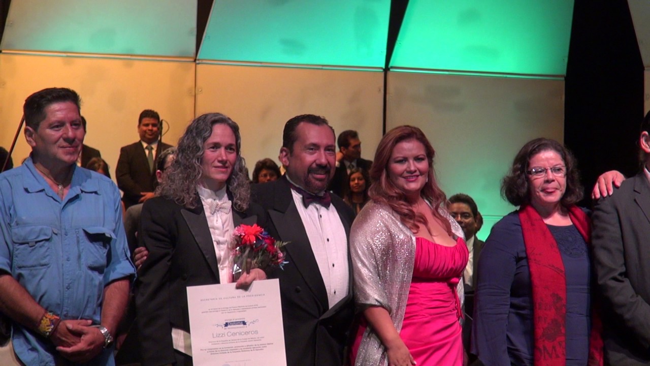 La OSES dedicó concierto al Premio Nacional de Cultura 2016 - YouTube