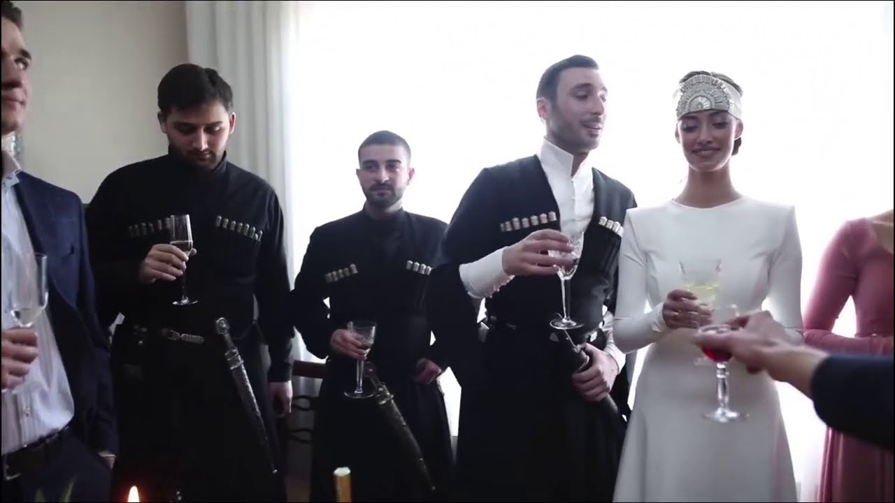 Beautiful traditions of Georgian wedding - YouTube