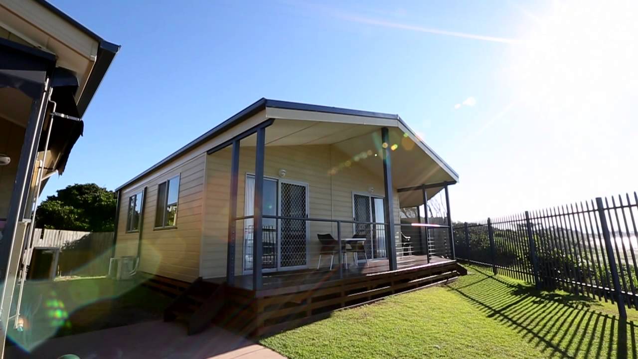 First Sun Holiday Park in Byron Bay by Grasshopper Travel - YouTube