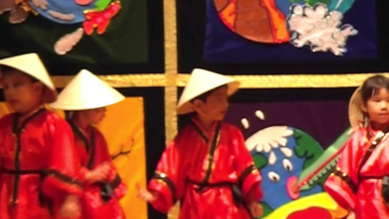 Rayan Japanese Dance For School Day - YouTube