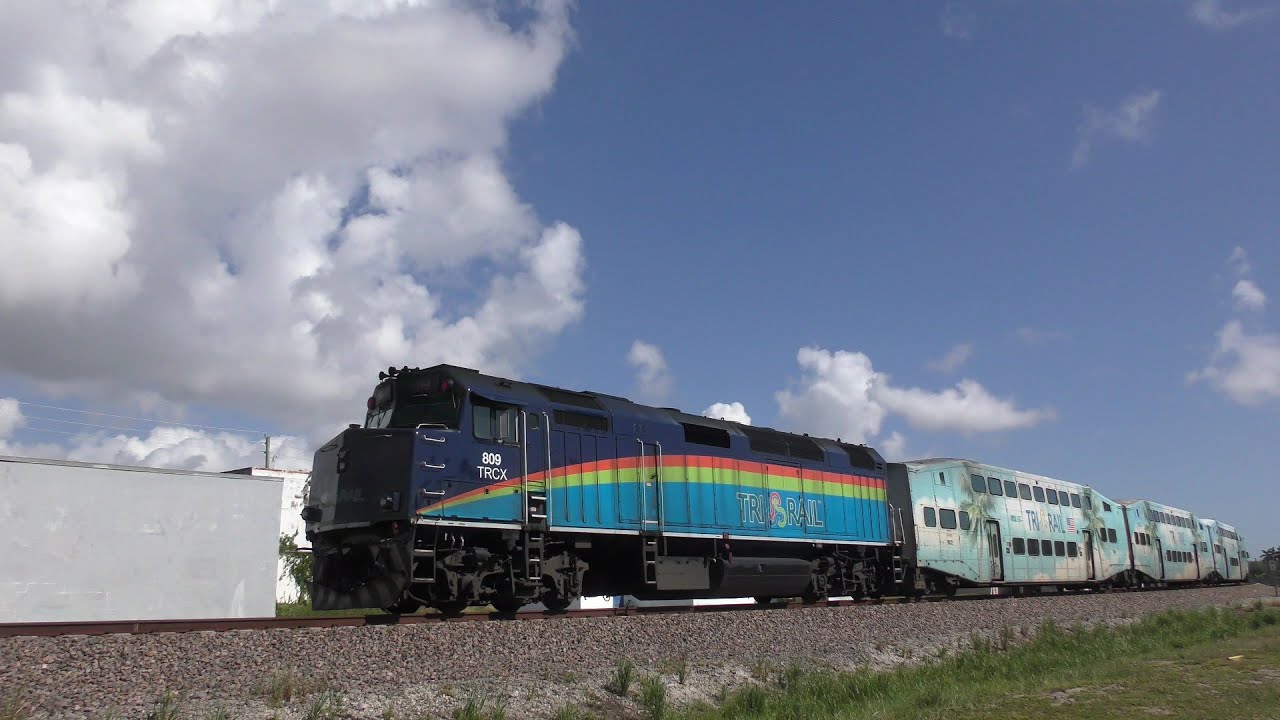 AN EMD F40 and GP49 leads Tri Rail(s) P616-13 and P621-13 - 7/13/22 ...