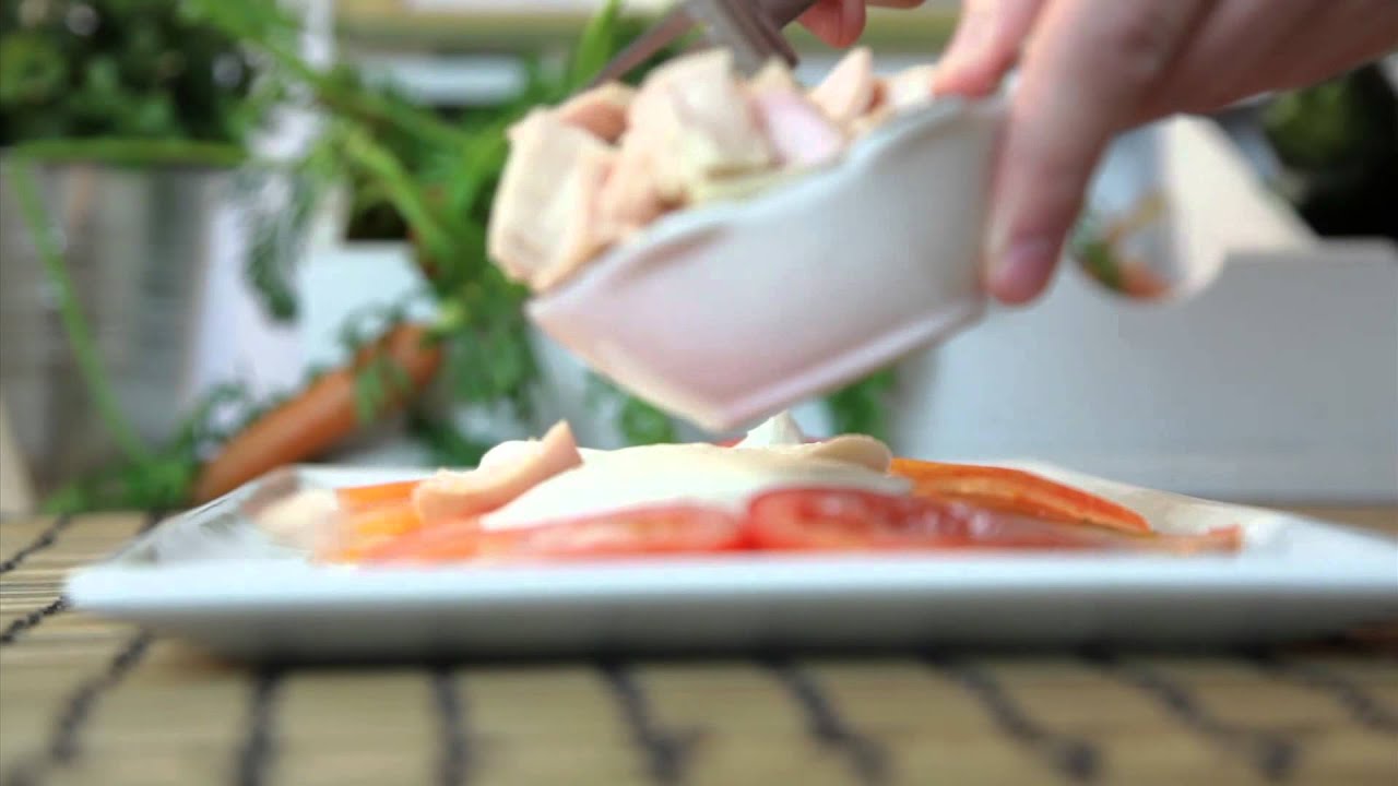 Recipe: Mozzarella and Isabel Tuna Salad - YouTube