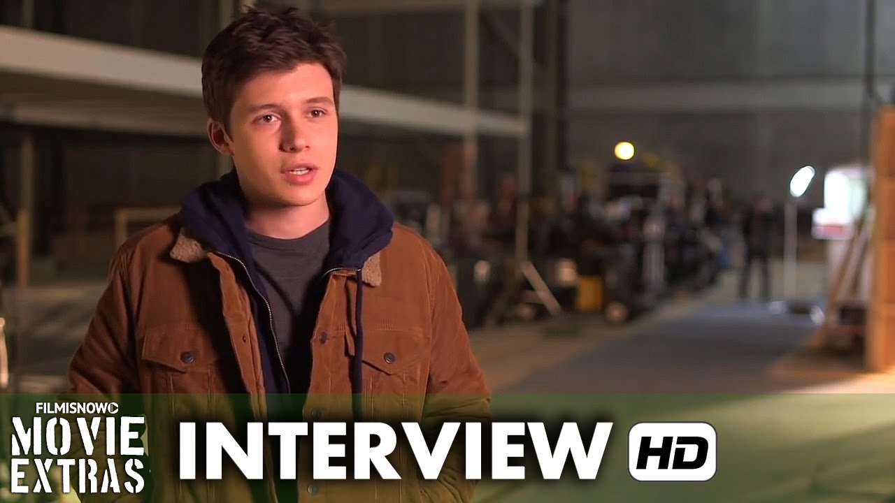 The 5th Wave (2015) Behind the Scenes Movie Interview - Nick Robinson ...