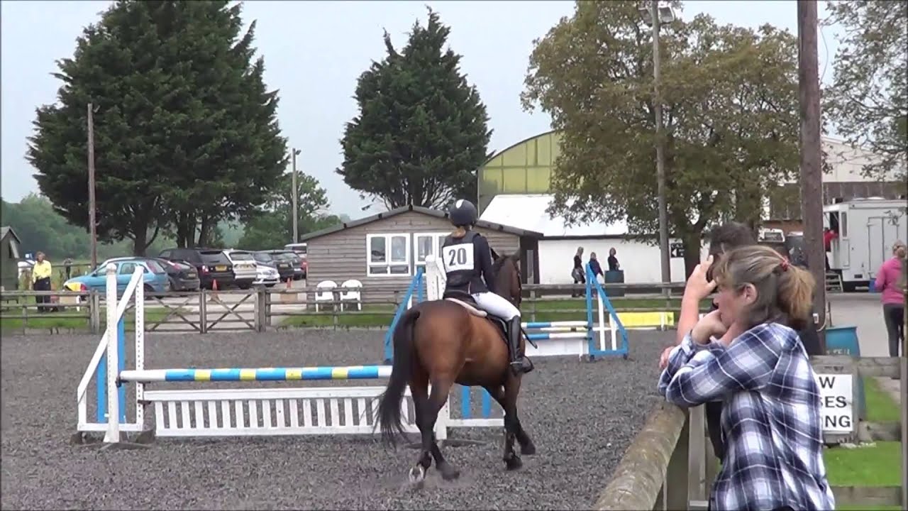 ~Snowball Farm ODE~ - YouTube