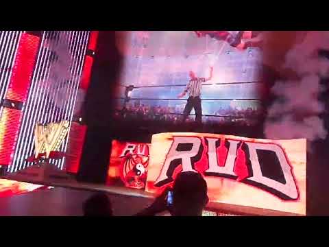 Rob Van Dam returns to Raw in New Orleans