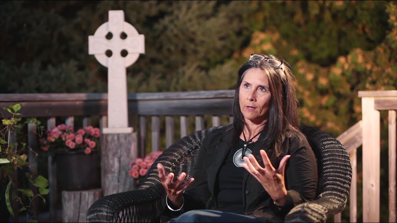 A conversation with Melanie Reist - YouTube