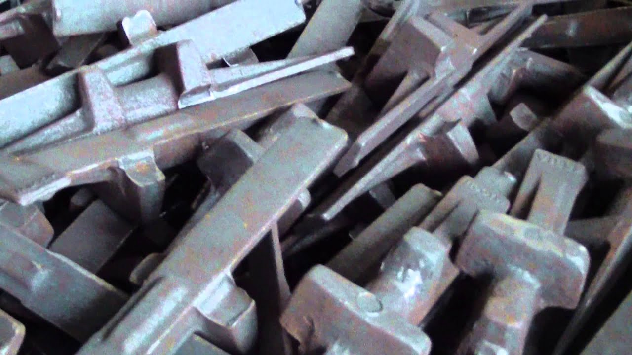 What makes J’Tracks your best rubber track choice? - YouTube