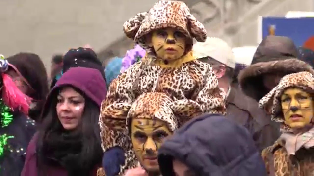 Berner Kinder Fasnacht 2016 / Children Carnival in Bern 2016 - YouTube