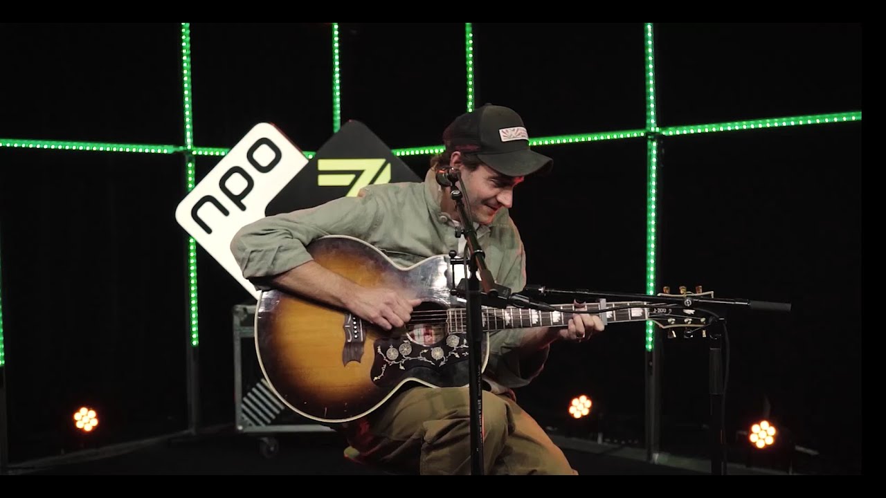 Tom Smith - 3FM Live Session 4th November 2025 Chords - Chordify