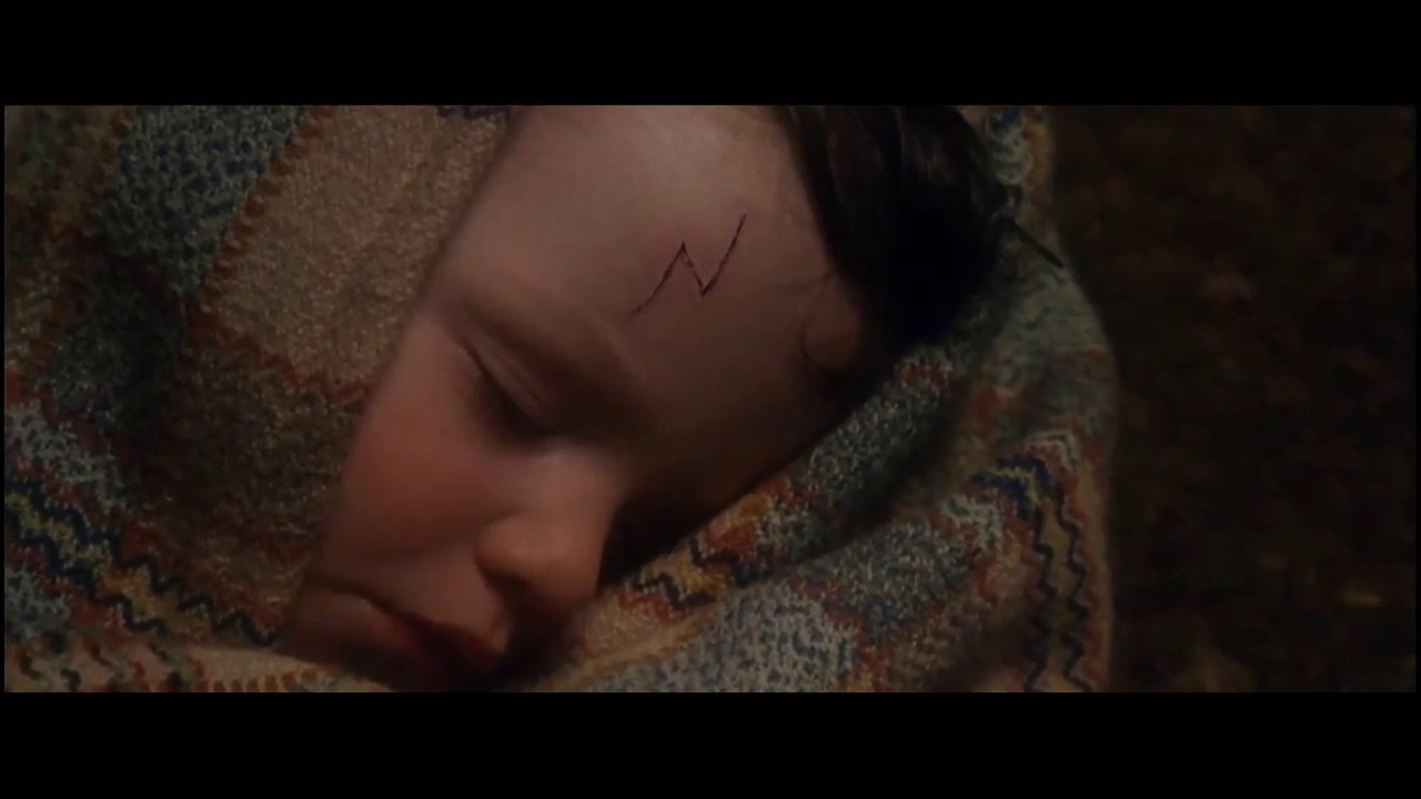 Harry Potter Opening Scene [1080P] - YouTube