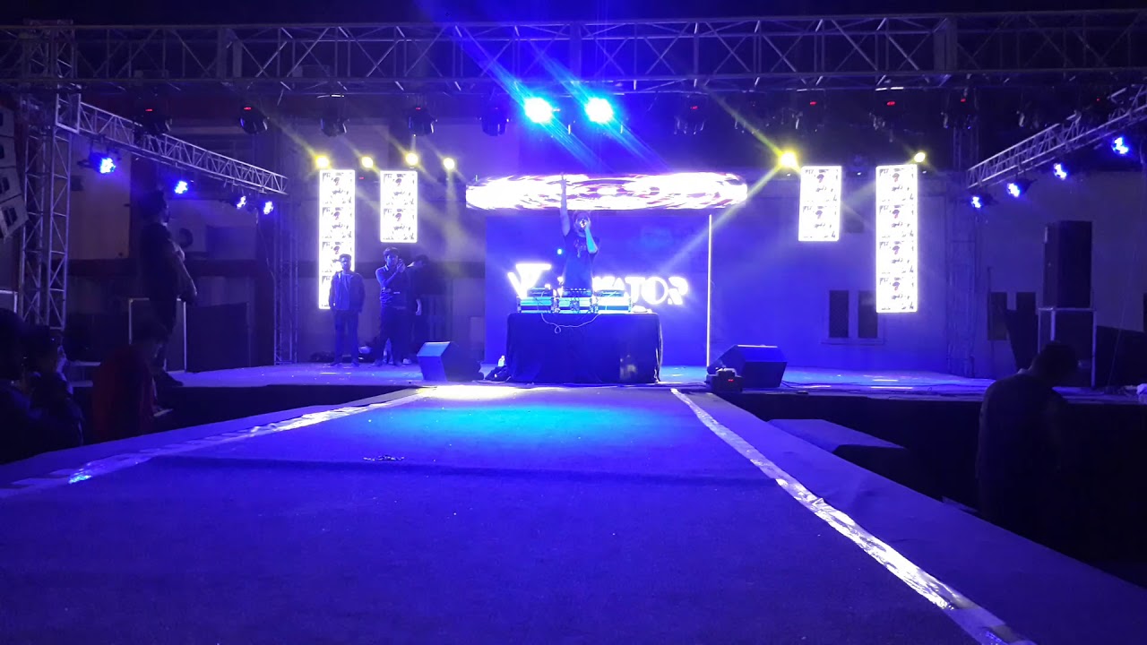 DJ RAVATOR - DJ NIGHT - COLLEGE FEST 2019 - ANDC - YouTube