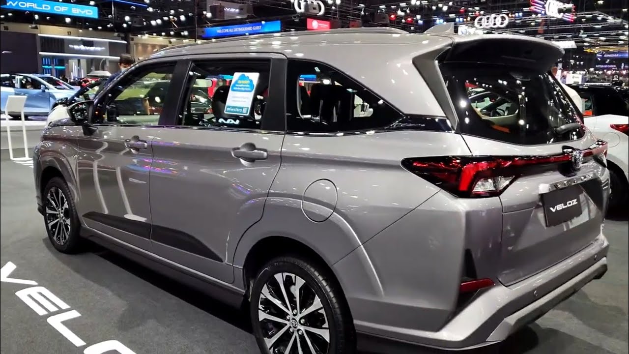New Toyota Veloz || Ekterior And Interior - YouTube