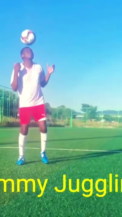 Football Juggling Sammy Head Knee Feet Juggle Soccer Skills How to Juggle Tutorial Talent ...