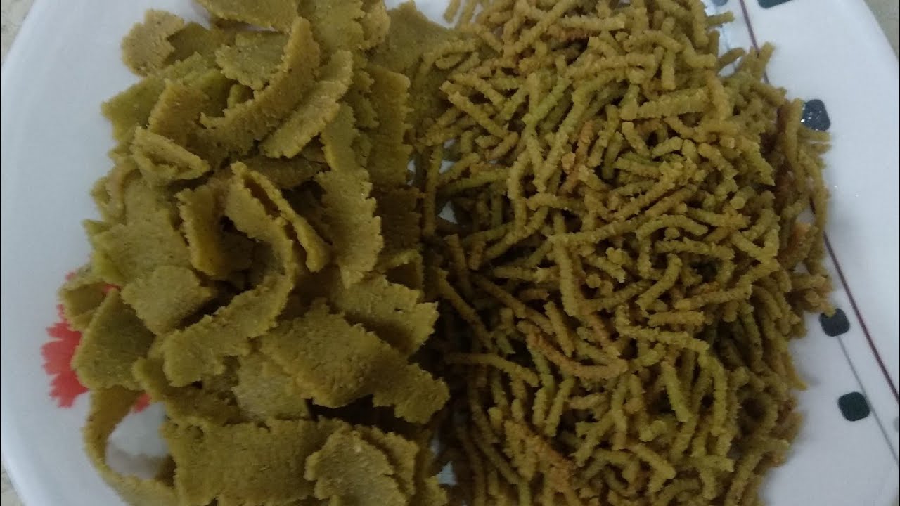 Coconut mixture/Khara sev/Coconut Papdi gathi/Gathi recipe. Deepika ...
