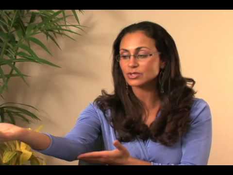 Golfers Elbow - "Common Sports Injuries" - YouTube