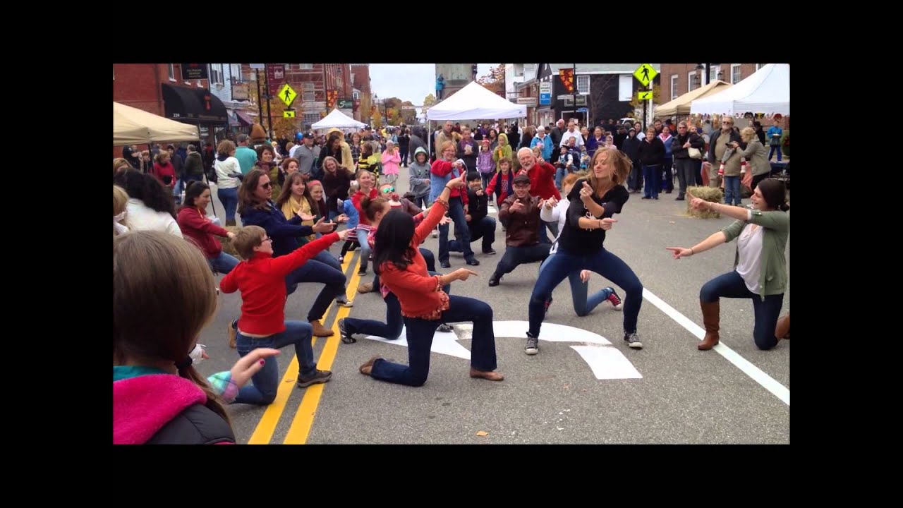 Monster Mash Flash Mob - YouTube