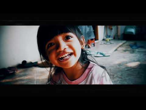 Video Lucu Anak Kecil Indonesia - Alessia main sama ayah lagi