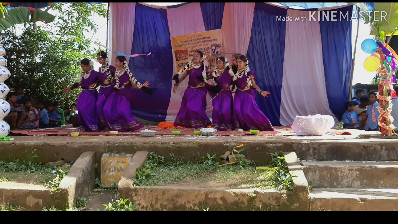 Pratibha karanji 2019 Janapada folk dance 2nd prize🥳🎊Ems Dandeli ...