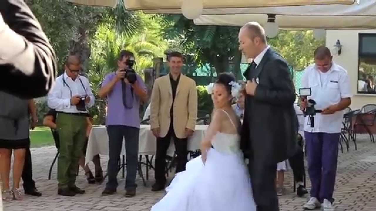 Igor & Cristina best wedding dance ever - Ballo del matrimonio - YouTube
