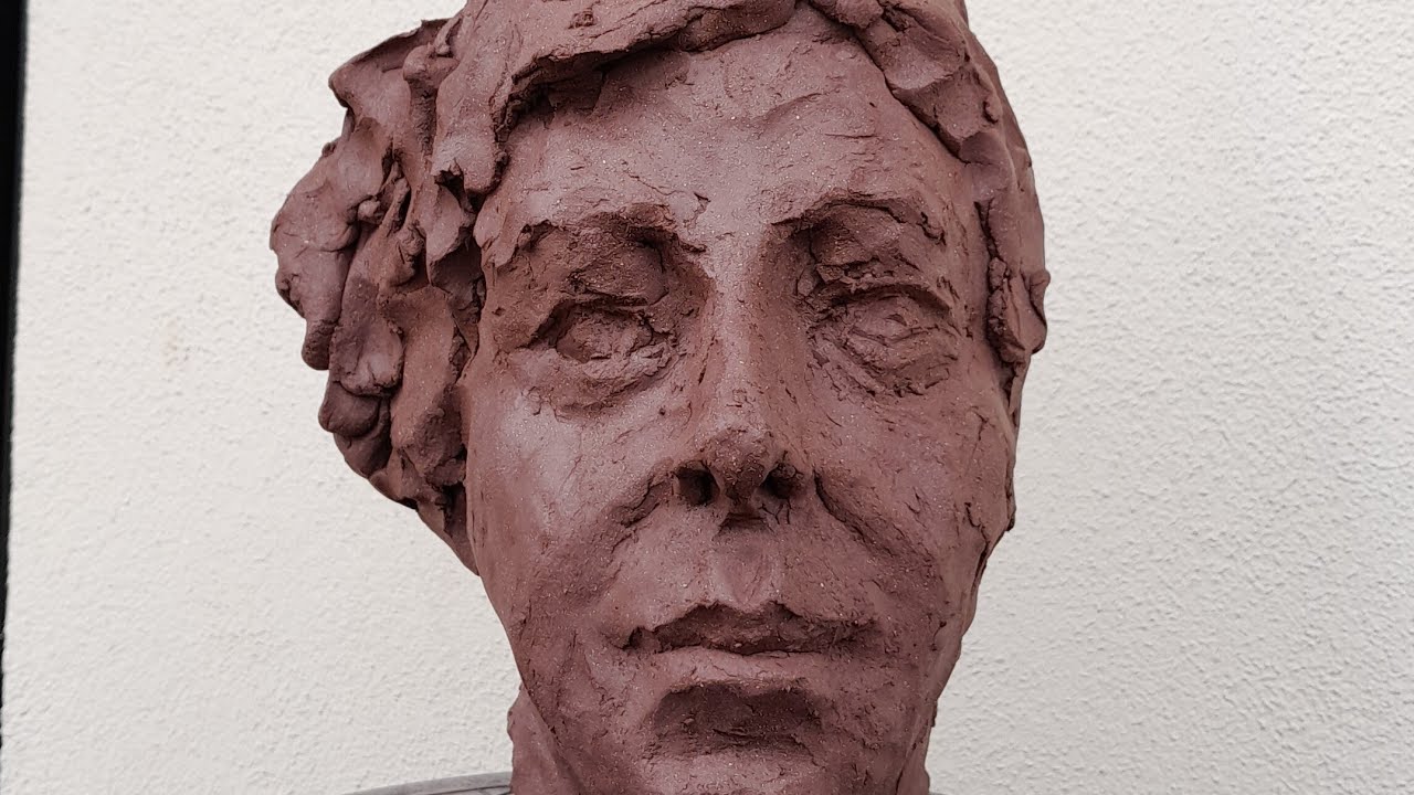 sculpture process, modelage avec argile - YouTube