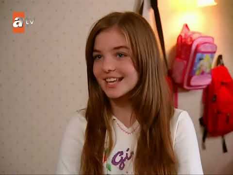 Selena/10 bölüm kesitleri