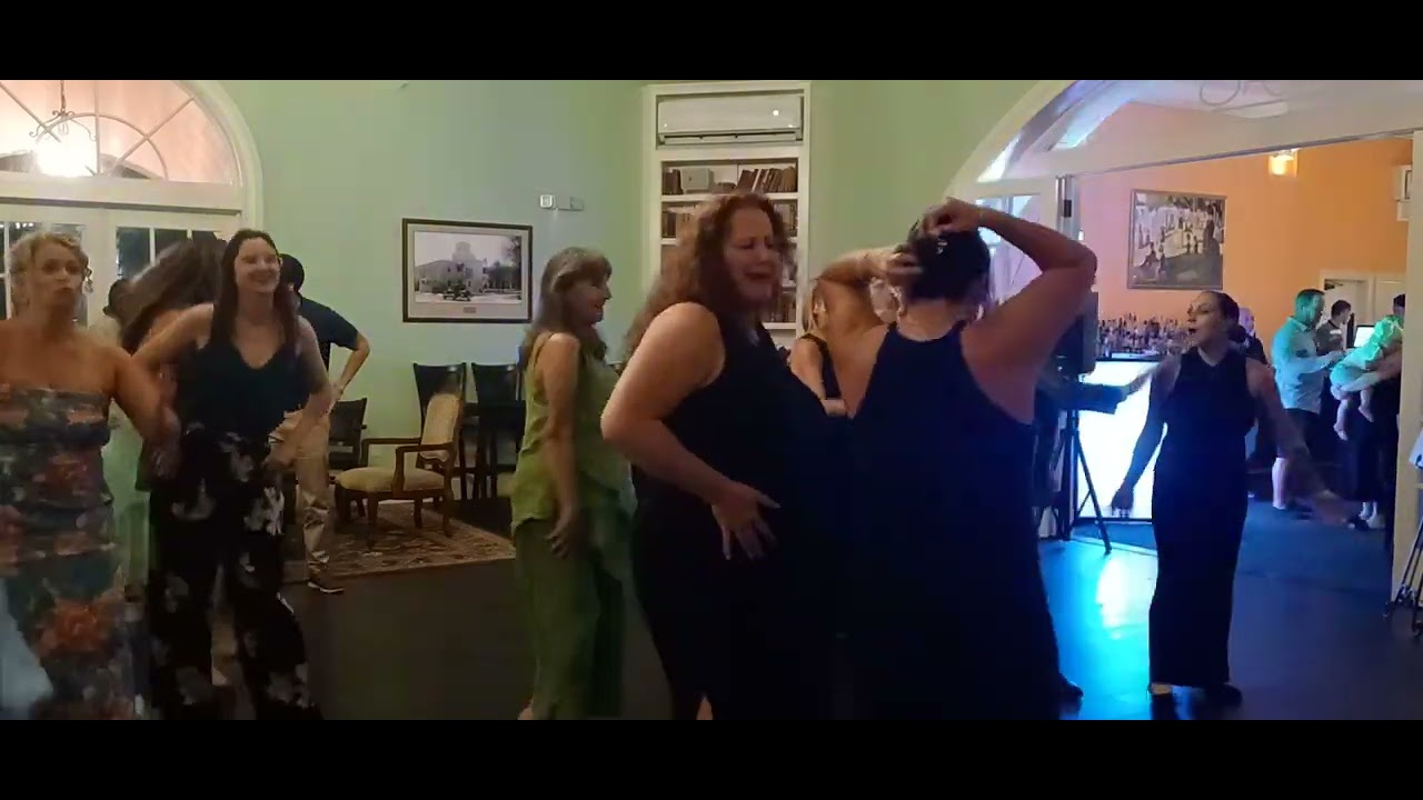 Hacienda Hotel Dancing 6.0 - YouTube