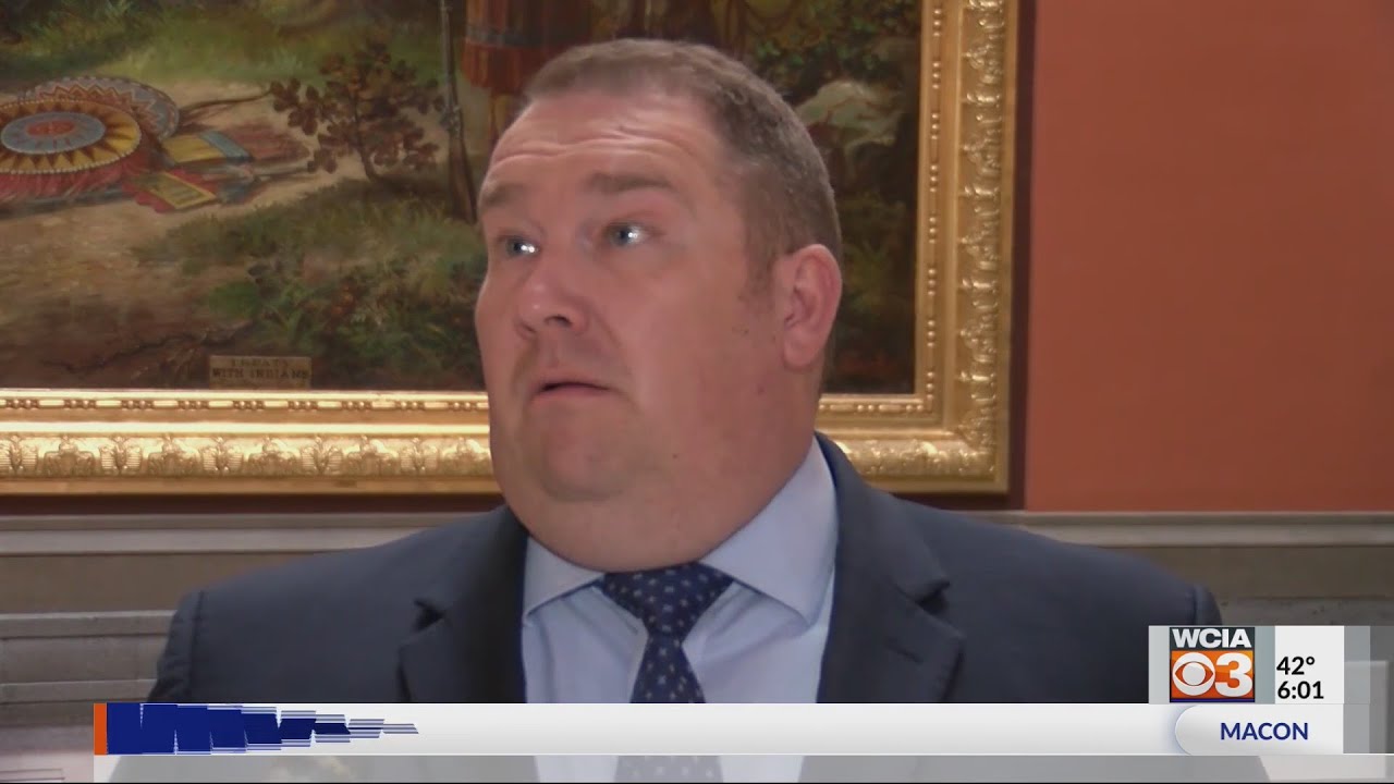 Senator Scott Bennett dies at 45 - YouTube