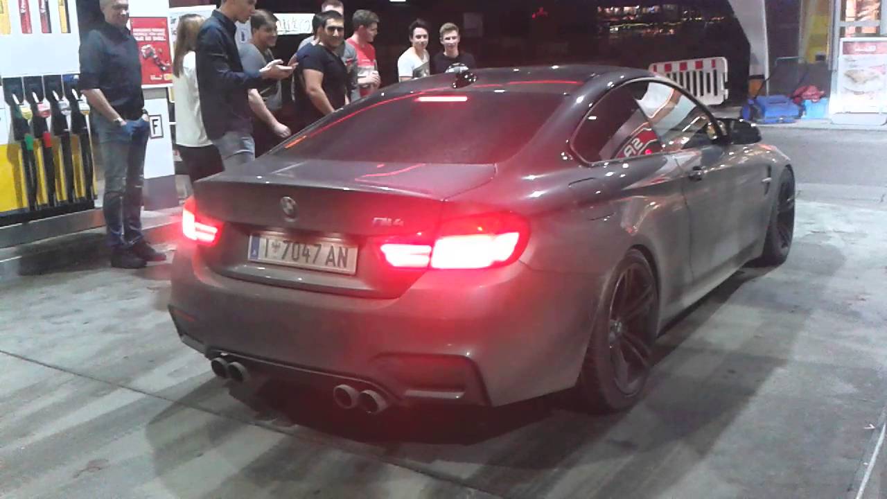BMW M4 Sound - YouTube