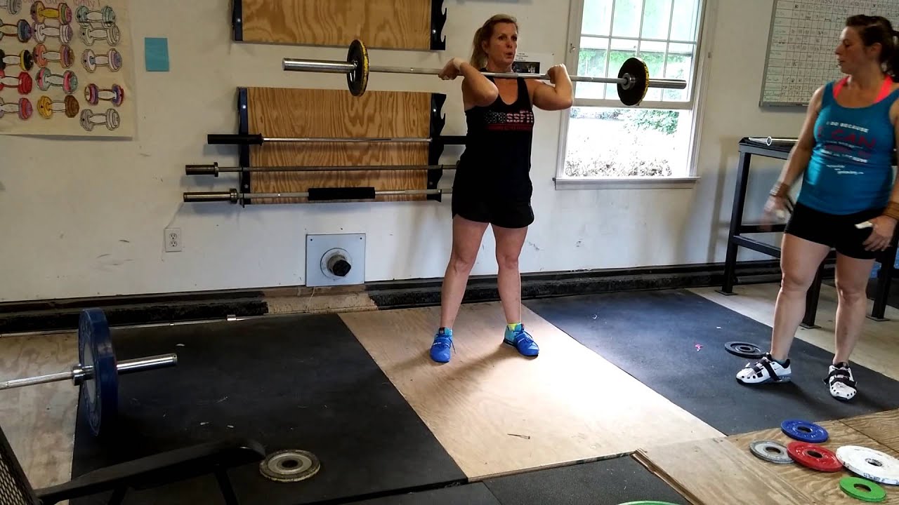 Debbie Persinger 25kg HCl+FSq+J @ MTHall 5-10-15 - YouTube