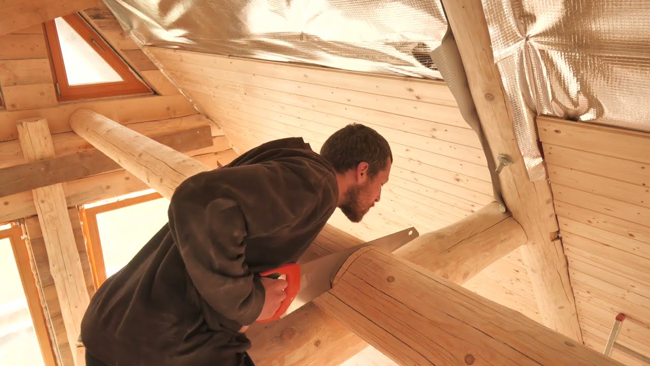 Off Grid LOG CABIN Build / Setting LOFT LOGS in Place With Only HAND ...