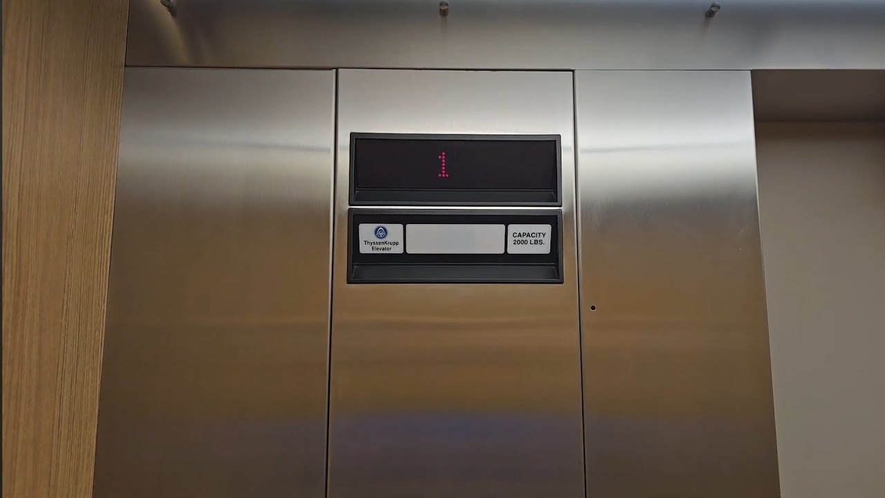 Dover Hydraulic Elevator @ 910 Main Street - Red Wing, MN - YouTube