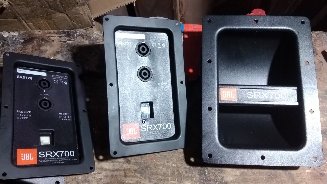 JBL SRX 725 instudents - YouTube