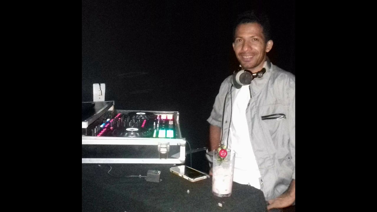 DJ PAULO BALA MID BACK VOL 01 - YouTube