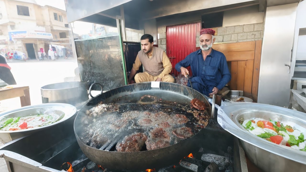 Rambil Chapli Kabab in Taru Jabba Peshawar _ #chaplikabab # ...