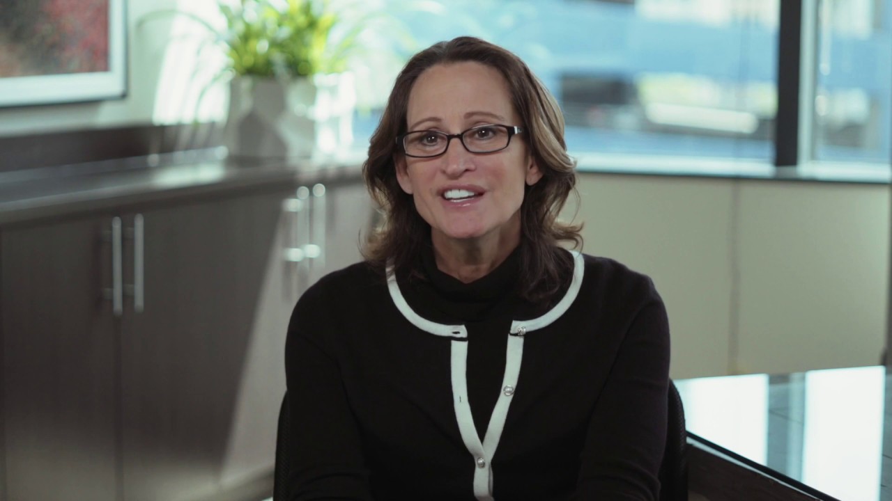 Redefining ‘Selling’ for Credit Unions - YouTube