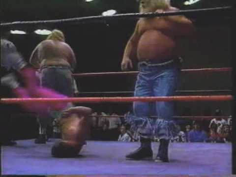 Harlem Knights Run In On Moondogs Match, Get Bitten - 1993 USWA Memphis ...
