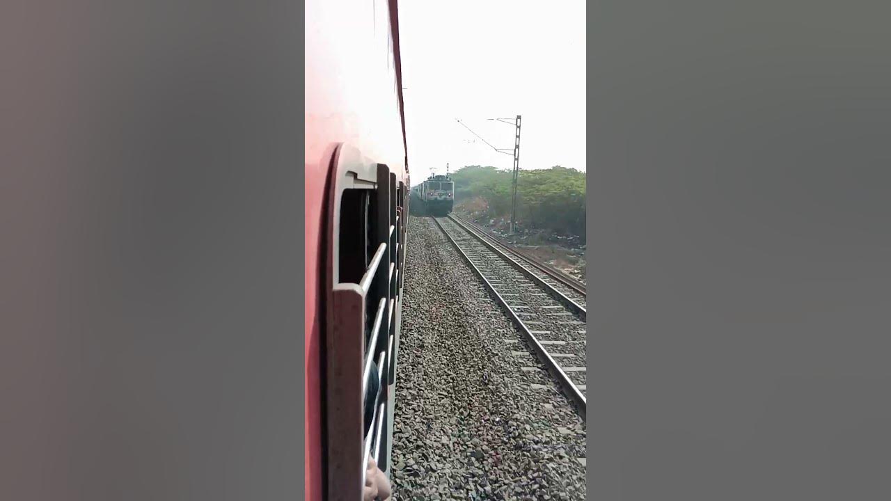 12169 Solapur Intercity SF Express Cross Hazrat Nizamuddin Express #train #railway - YouTube