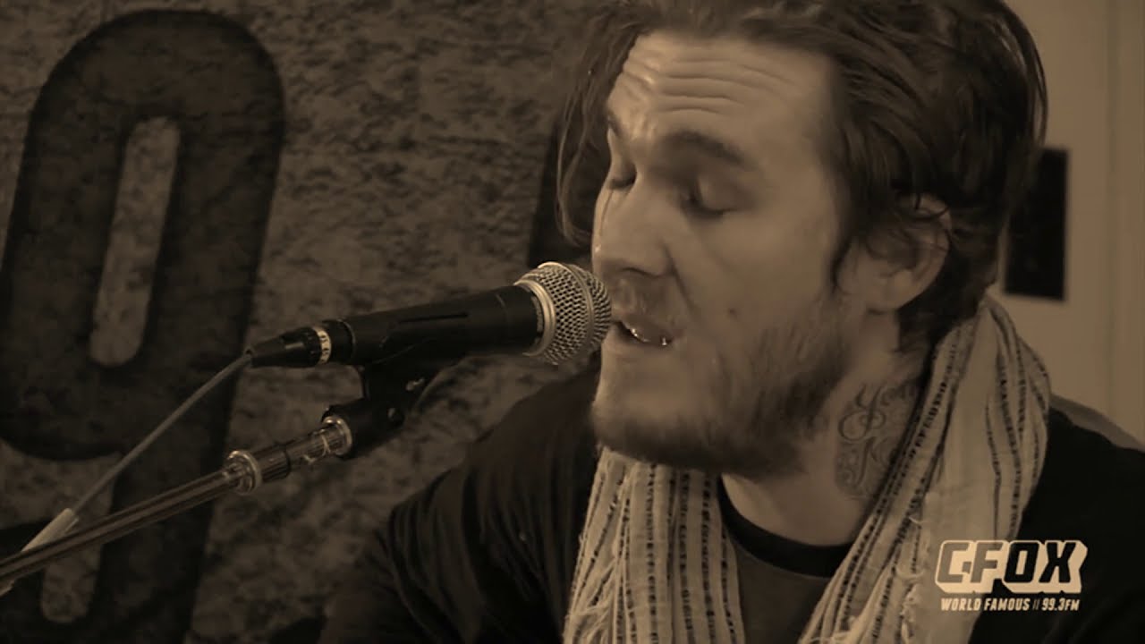 Brian Fallon - National Anthem (acoustic, best version w/lyrics) - YouTube