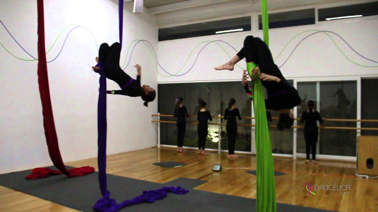 Presentación Danza Aérea Youtube