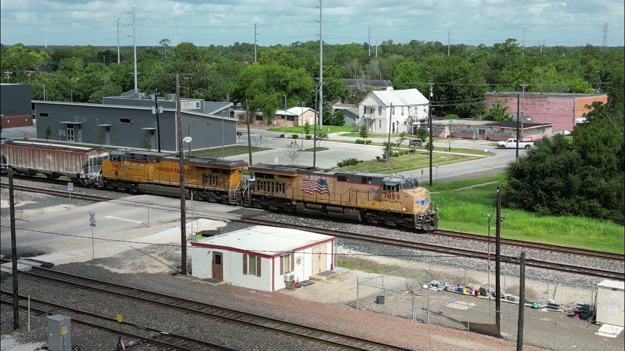 Eastbound UP 7889/7443, Mixed Freight Train, "Glidden Sub" Rosenberg ,TX 8-16-2024 DJI Mini 3 ...