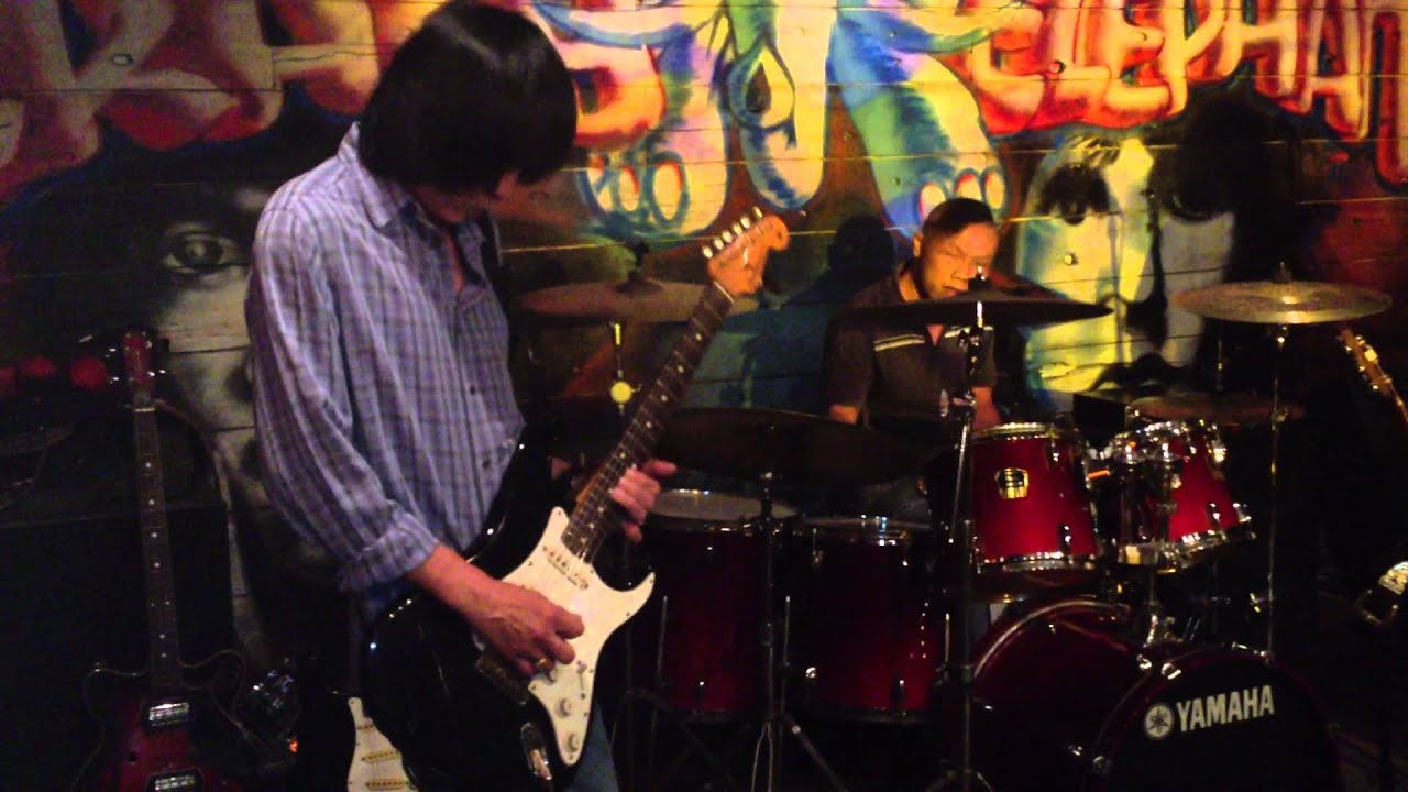 John Chee Voodoo Child - YouTube