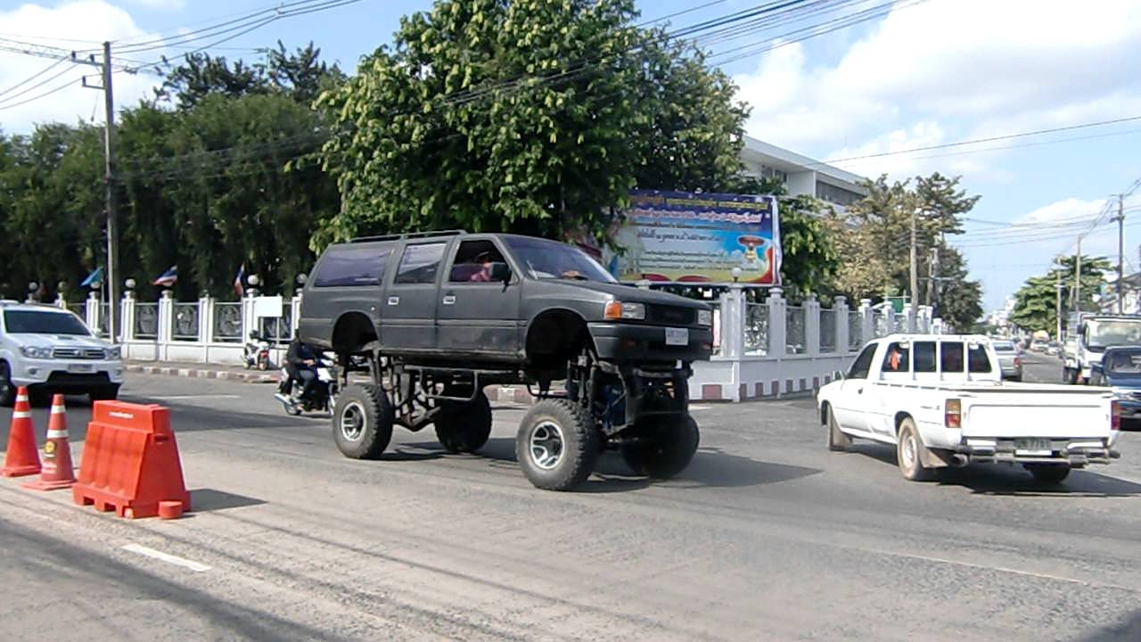 Raised Pick Up Truck on streets of Surin Thailand.AVI - YouTube