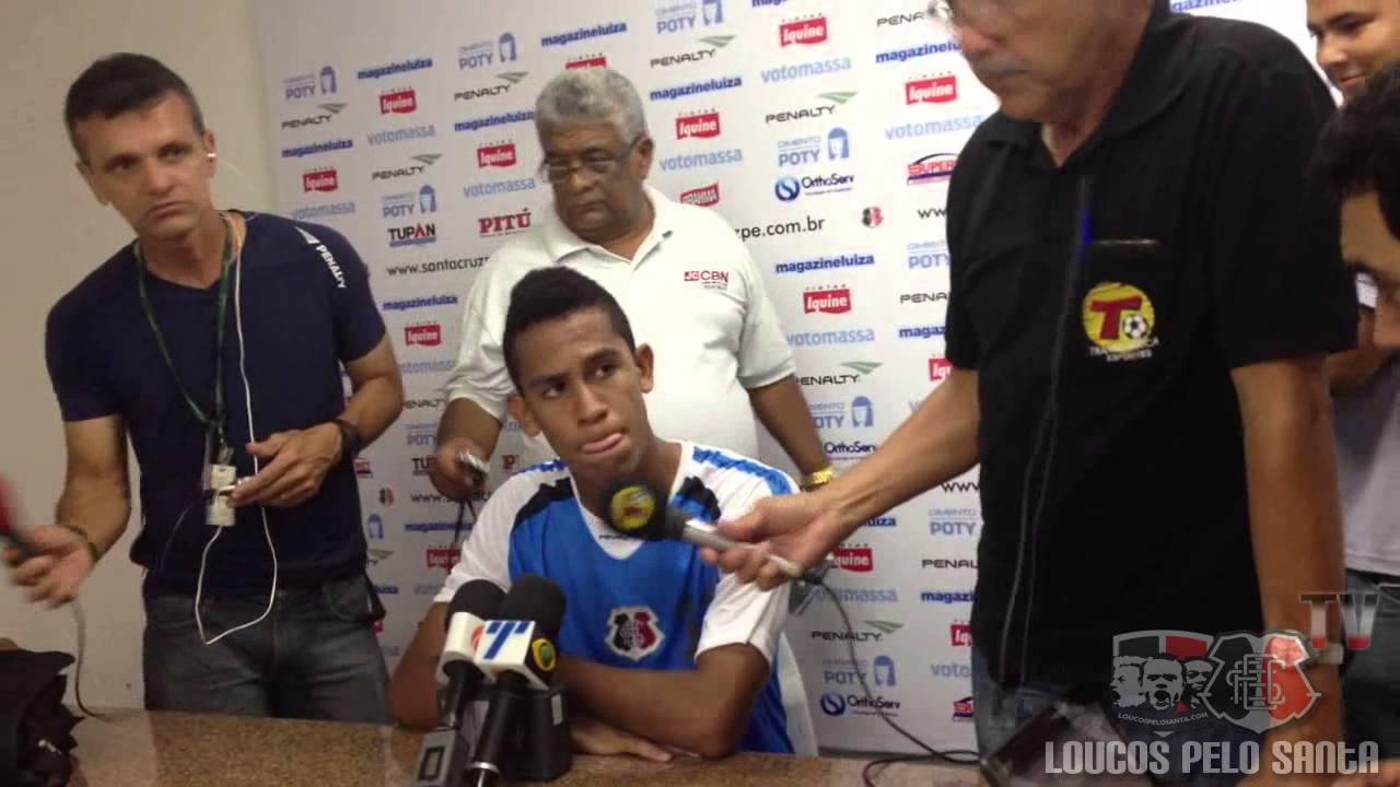 Entrevista com o jovem lateral esquerdo Patrick, confira (20/03) - YouTube