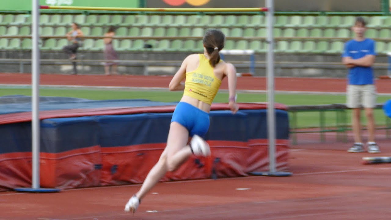 Ela Velepec High Jump 179 cm 1st Place Slovenian U20 Championships ...