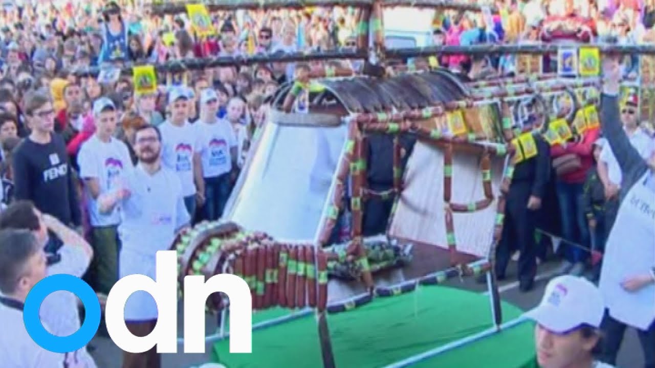 A horsemeat helicopter is created in Russia - YouTube