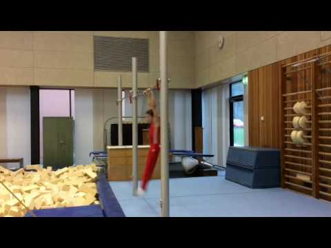 Reck Schwingen - YouTube