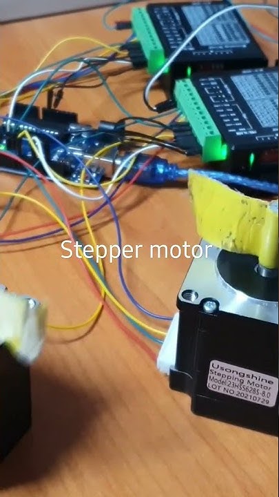 Stepper motor forward and reverse with Arduino projects - YouTube